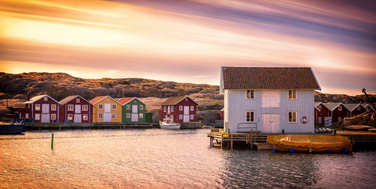 ลากอม: ปรัชญาสวีดิชที่ปรับชีวิต "ล้นๆ" ให้ 'กลมกล่อม'